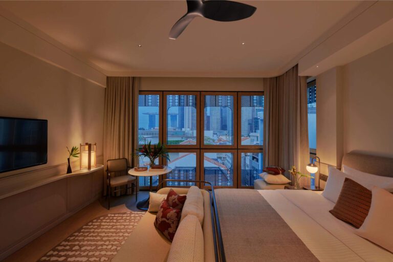 Rooms & Suites | 21 Carpenter